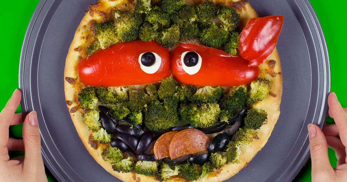 TMNT Raphael Pizza Face | Nickelodeon Parents