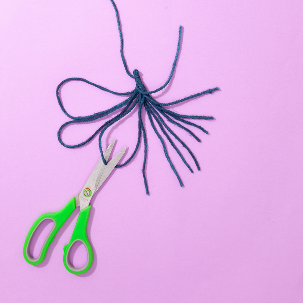 DIY Bubble Guppies Graduation Cap and Diploma | Nickelodeon Parents