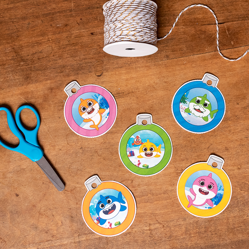Baby Shark Family Printable Ornaments | Nickelodeon Parents
